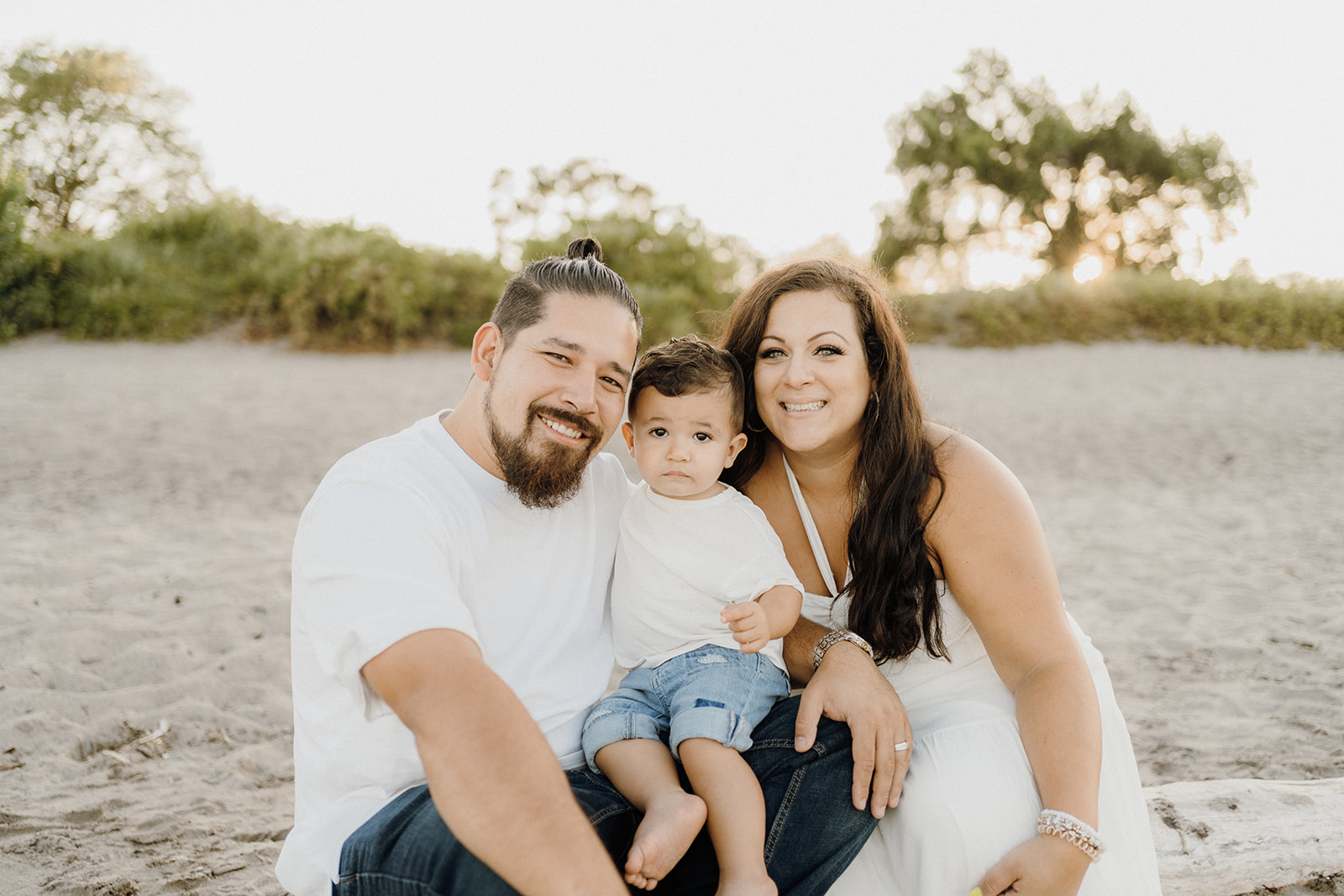 Ashley's Family Session at Hamilton Beach - Effie Edits Inc.